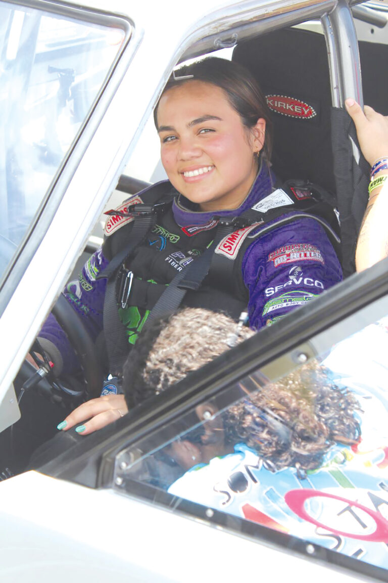 Rompe esquemas en el drag racing en Puerto Rico | Semanario Visión