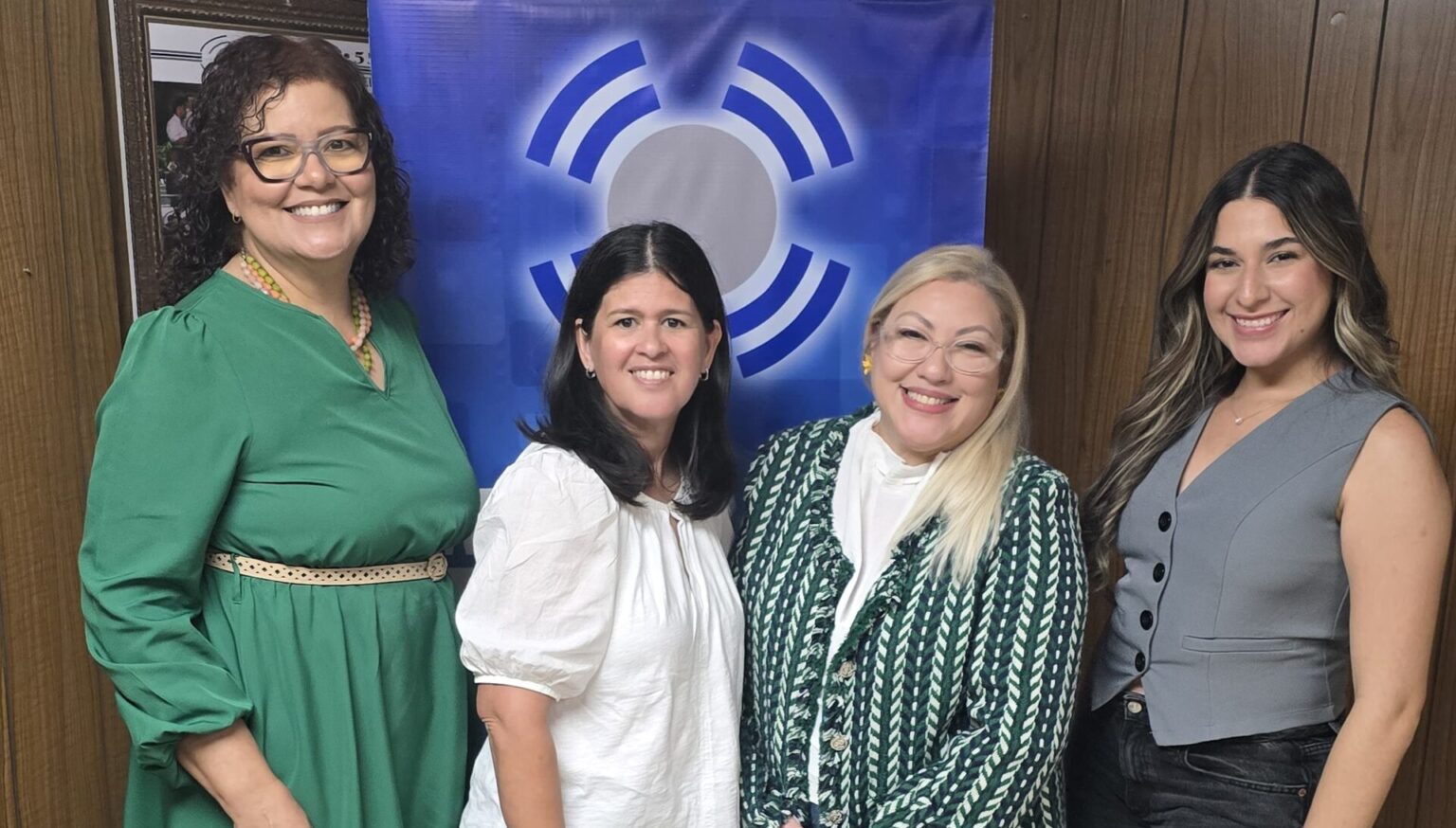 Cuatro voces femeninas se unen en el novedoso proyecto radial ...