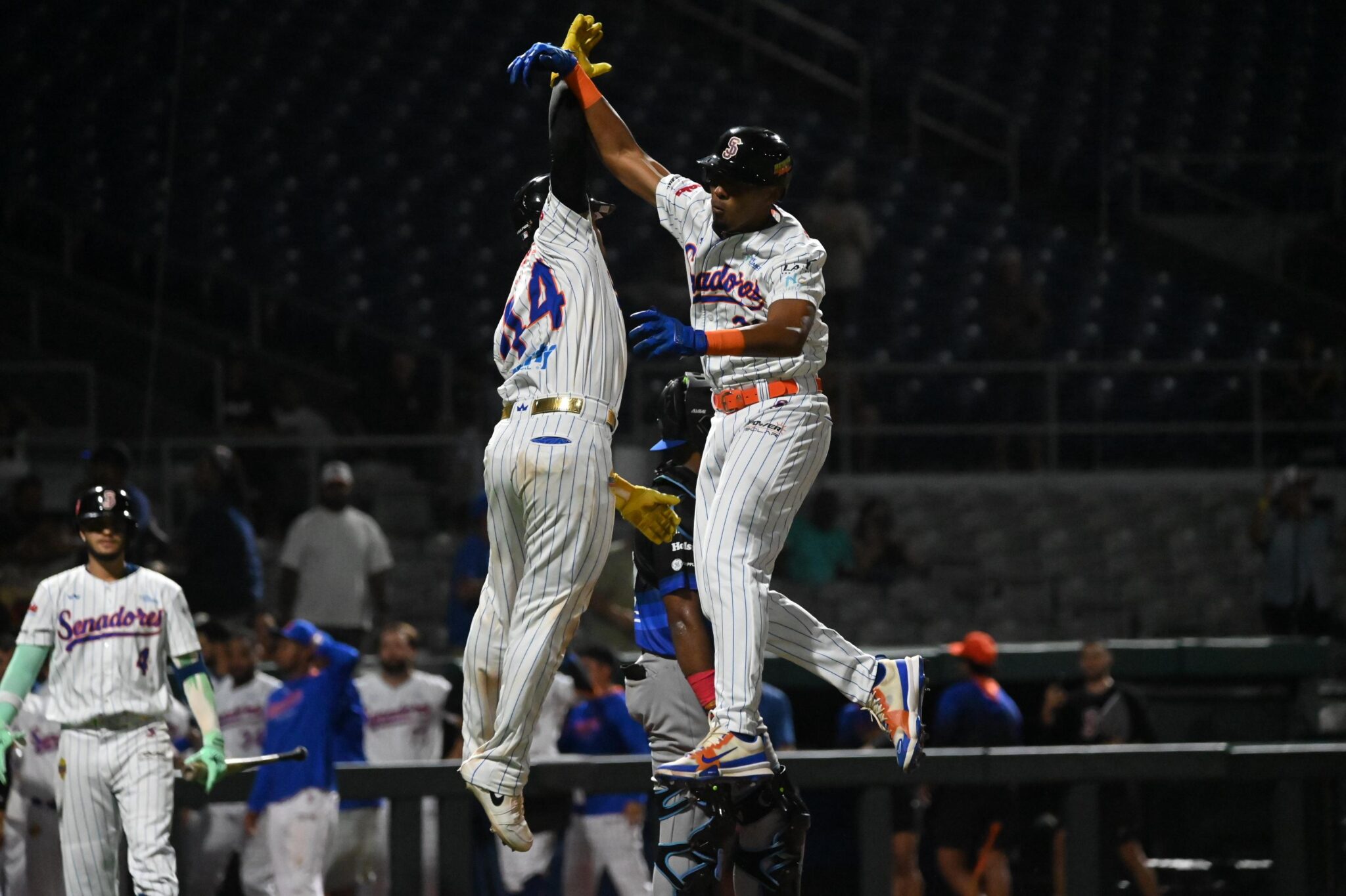San Juan muestra combatividad en otro cerrado duelo de la City Champ ...